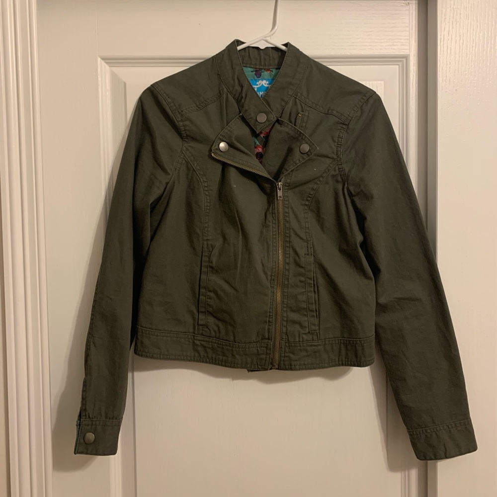 Olive Green Military Style Utility Jacket - Gem